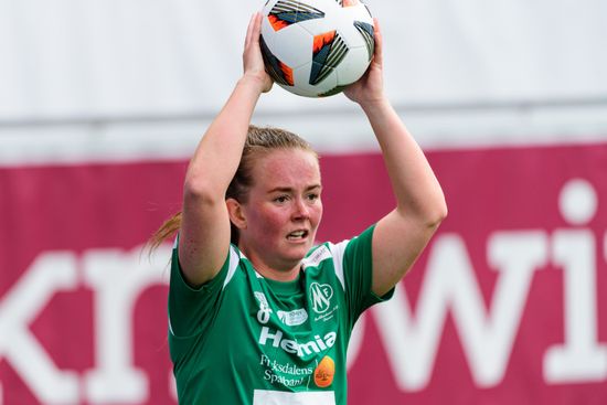 Ebba Renberg 8 Mallbackens Sunne Throws Editorial Stock Photo - Stock ...