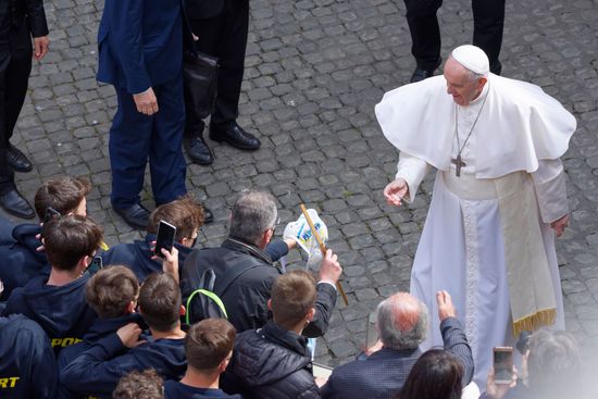Pope Francis Salutes Faithful He Leaves Editorial Stock Photo - Stock ...