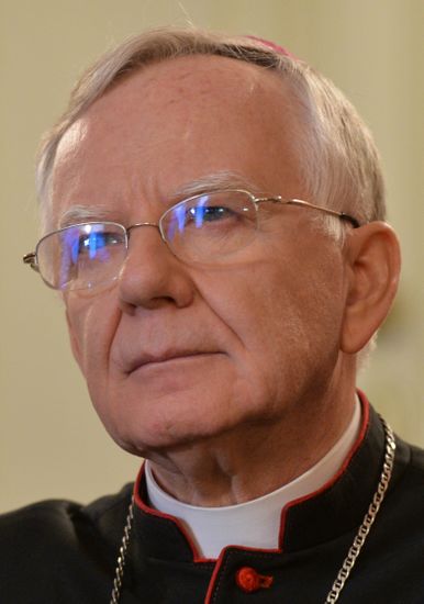 Archbishop Krakow Marek Jedraszewski Presentation Letter Editorial ...