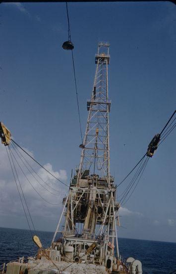 Offshore Oil Rig Operation Gulf Mexico Editorial Stock Photo - Stock ...