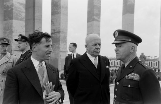 General Joseph Lawton Collins Attending Dday Editorial Stock Photo ...