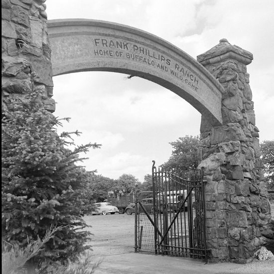 Arch Frank Phillips Ranch Woolaroc Museum Editorial Stock Photo - Stock ...