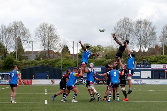 Maro Itoje Saracens Wins Lineout Editorial Stock Photo - Stock Image ...