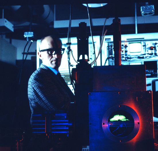 Scientist Standing Inside Lunar Laboratory 1969 Editorial Stock Photo ...