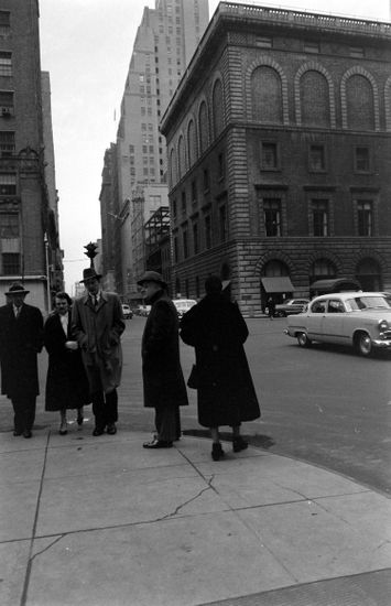 Greta Garbo Walking Streets New York Editorial Stock Photo - Stock ...