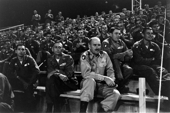 National Guard Soldiers Gathering During Integration Editorial Stock ...