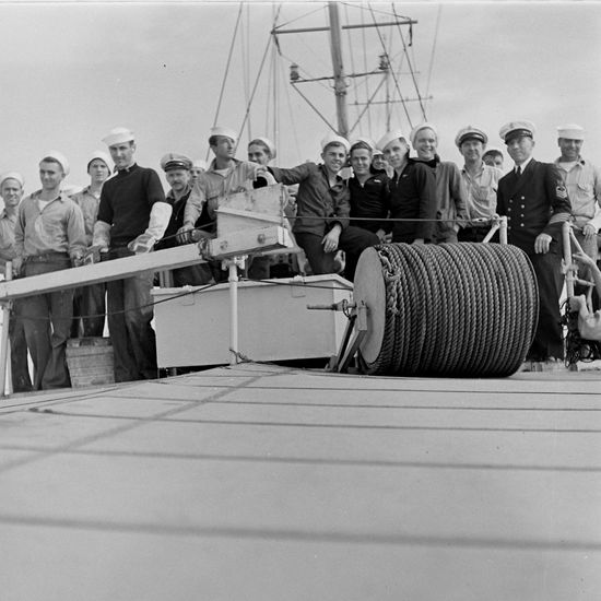 Sailors Aboard Uss Breckenridge United States Editorial Stock Photo ...