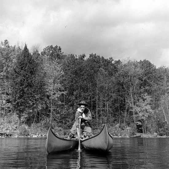 Members Boy Scouts America Learning Canoeing Editorial Stock Photo ...