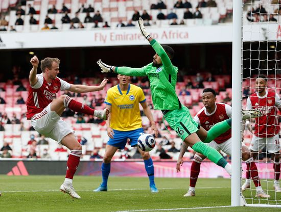 Robert Sanchez Brighton Goalkeeper Saves Point Editorial Stock Photo ...