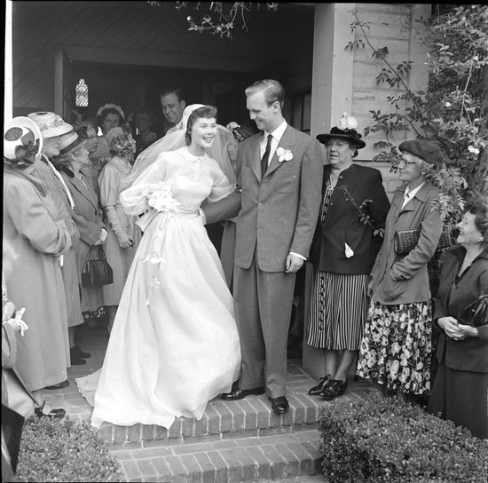 Curtis Roosevelt Dall Marrying Robin Edwards Editorial Stock Photo ...