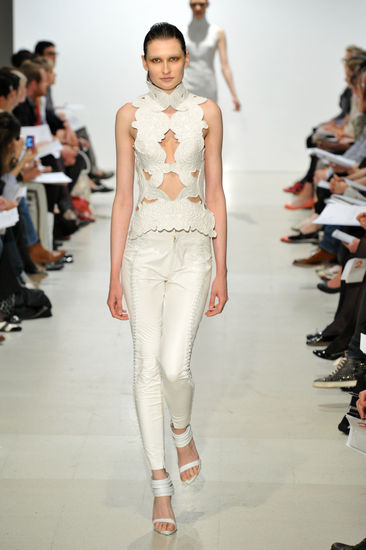 Modelling Poppy Cartwright Fashion On Catwalk Editorial Stock Photo ...