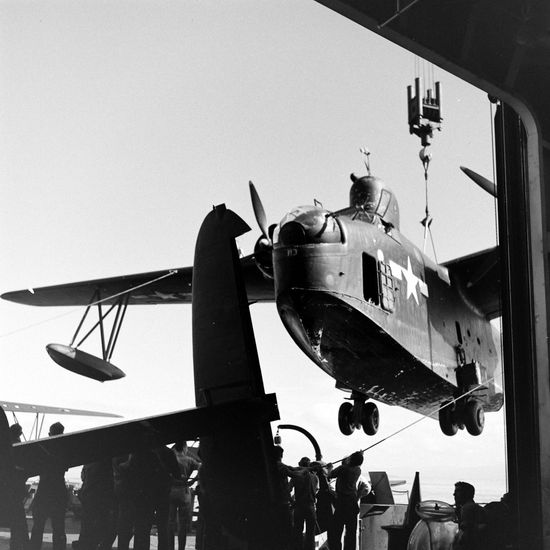 Patrol Bombing Squadron Members Philippines 1944 Editorial Stock Photo ...