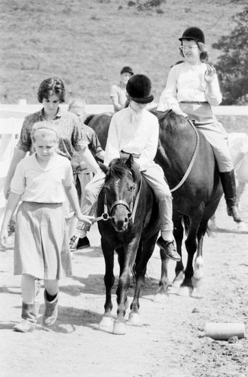 Children Riding Horses Full Cry Farm Editorial Stock Photo - Stock ...