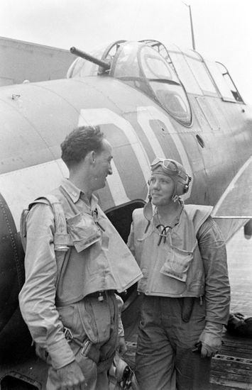 Soldiers Talking During World War Ii Editorial Stock Photo - Stock ...