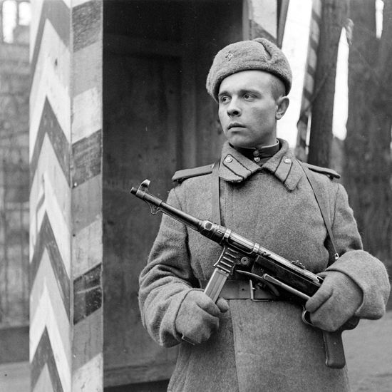 Soldier Holding Sub Machine Gun Russian Editorial Stock Photo - Stock ...