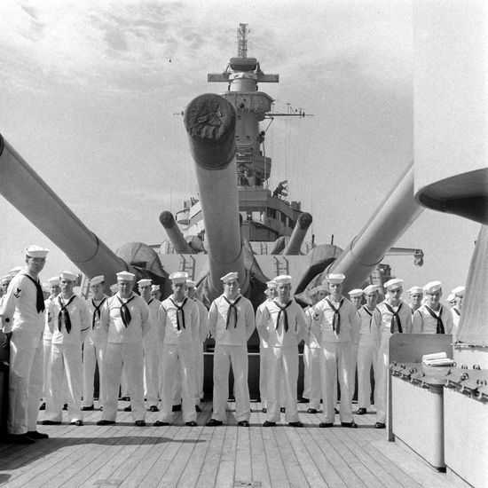 Navy Standing On Uss Wisconsin Ship Editorial Stock Photo - Stock Image ...