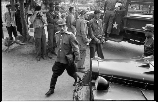 People Gathering During Korean War Truce Editorial Stock Photo - Stock ...