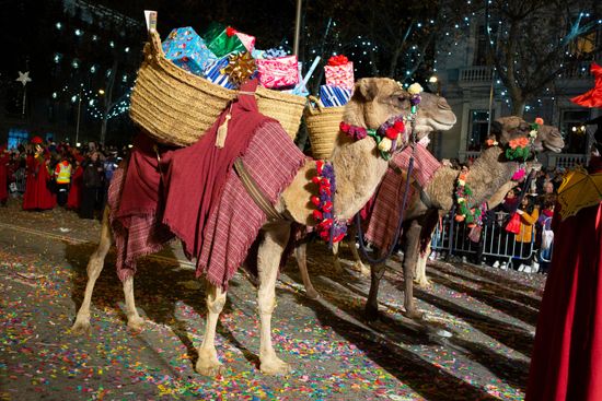 View Three Wise Men Parade Madrid Editorial Stock Photo - Stock Image ...