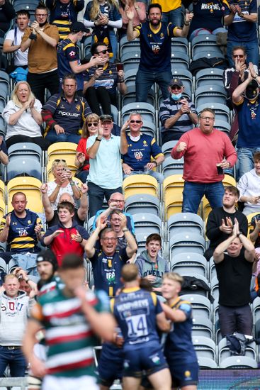 Worcester Warriors Fans Celebrate Jamie Shillcock Editorial Stock Photo ...