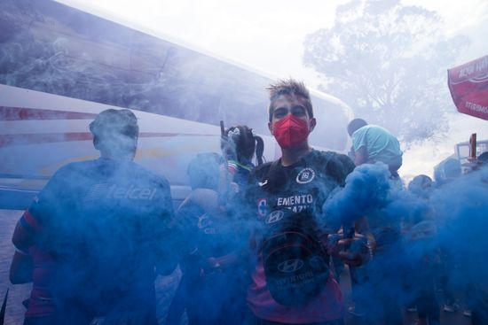 Cruz Azul Fans Arrive Azteca Stadium Editorial Stock Photo - Stock ...