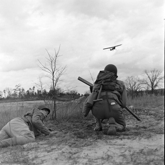 Plane Flying Over Soldiers During Training Editorial Stock Photo ...