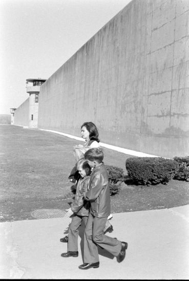 Prisoners Family Visiting Soledad State Prison Editorial Stock Photo ...