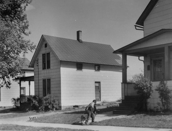 Seven Room House Upperlower Class Alex Editorial Stock Photo - Stock ...