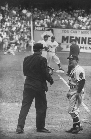 Milwaukee Braves Manager Fred Haney R Editorial Stock Photo - Stock ...