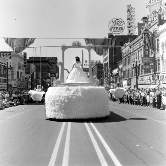 Children Watching Floats Parade During Mormon Editorial Stock Photo ...