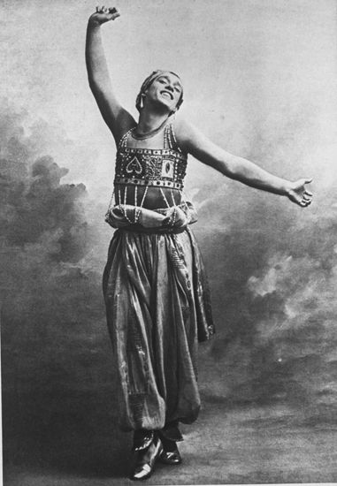 Posed Portrait Dancer Vaslav Nijinsky Costume Editorial Stock Photo ...