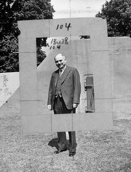 Soviet Ambassador Ivan Maisky Standing Garden Editorial Stock Photo ...