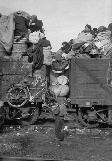 Circa 1951 Refugees Loading On Train Editorial Stock Photo - Stock ...