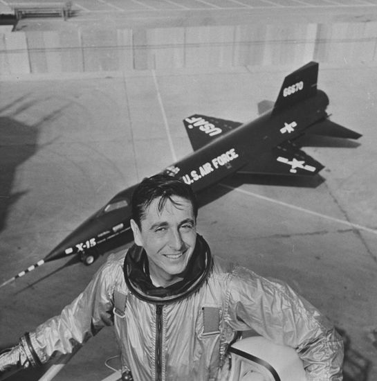 Test Pilot Scott Crossfield Standing Front Editorial Stock Photo ...