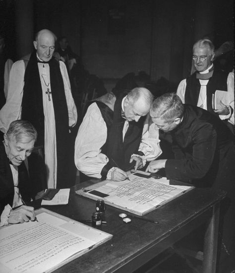 Group Bishops Signing Register Consecration Ceremony Editorial Stock ...