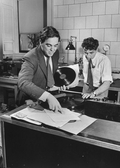 Alan Lomax Jerome Wiesner Transcribing Folk Editorial Stock Photo ...