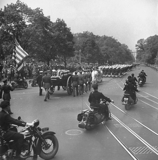 Caisson Carrying Casket Pres Franklin D Editorial Stock Photo - Stock ...