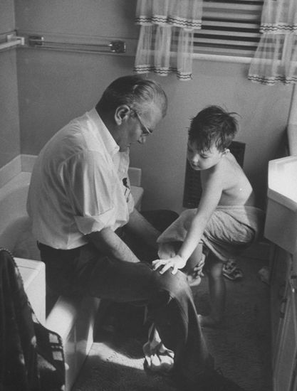 James Mcquiston Helping Son Bath One Editorial Stock Photo - Stock ...