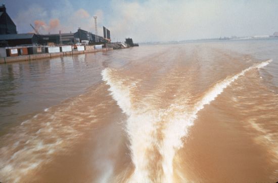 View Polluted Detroit River Stern Motor Editorial Stock Photo - Stock ...