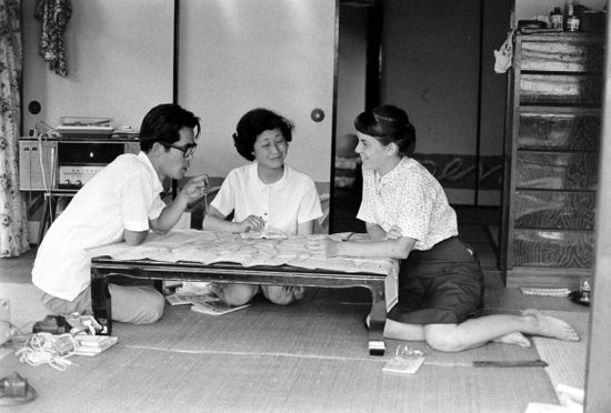 American Exchange Student Learning Map Locals Editorial Stock Photo ...