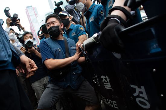 Members Union Delivery Workers Scuffle Police Editorial Stock Photo ...