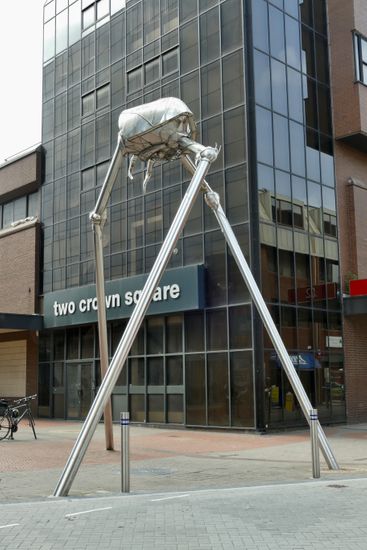 Woking Martian Statue By Michael Condon Editorial Stock Photo - Stock ...