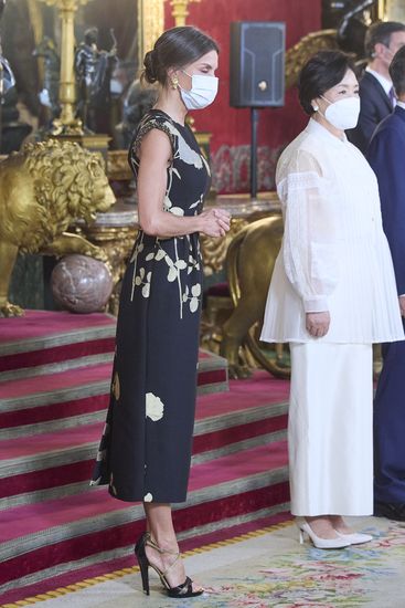 Queen Letizia Kim Jungsook Attends Dinner Editorial Stock Photo - Stock ...