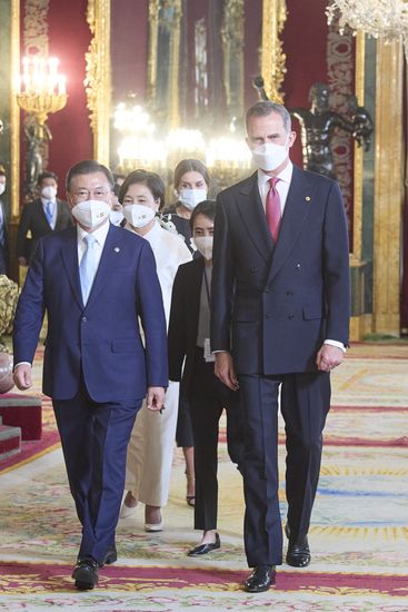 King Felipe Vi Queen Letizia Korean Editorial Stock Photo - Stock Image ...