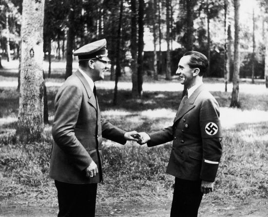 Austrianborn German Fuhrer Reichskanzler Essentially Chancellor ...