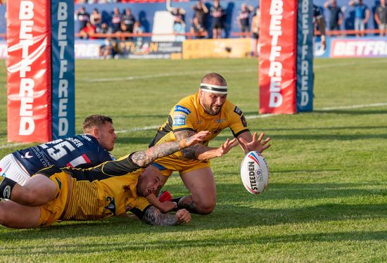 Castlefords Darrell Griffin Touches Down Score Editorial Stock Photo ...