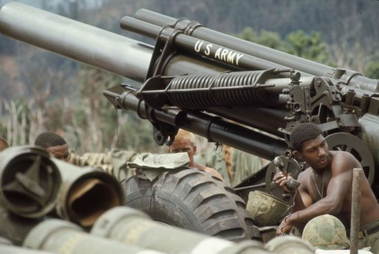View Us Army Artillery Gun Crew Editorial Stock Photo - Stock Image ...