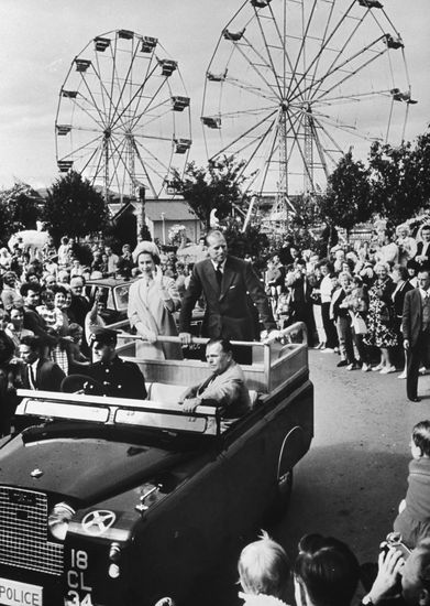 Queen Elizabeth Ii Husband Visiting Butlins Editorial Stock Photo ...