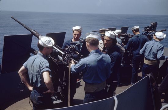 Us Navy Gun Crew Practice On Editorial Stock Photo - Stock Image ...