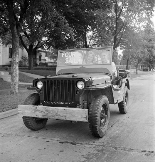 Two Teenagers Taking Ride Jeep Tulsa Editorial Stock Photo - Stock ...