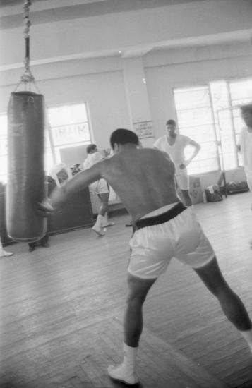 Professional Boxer Muhammad Ali Practicing Punching Editorial Stock ...